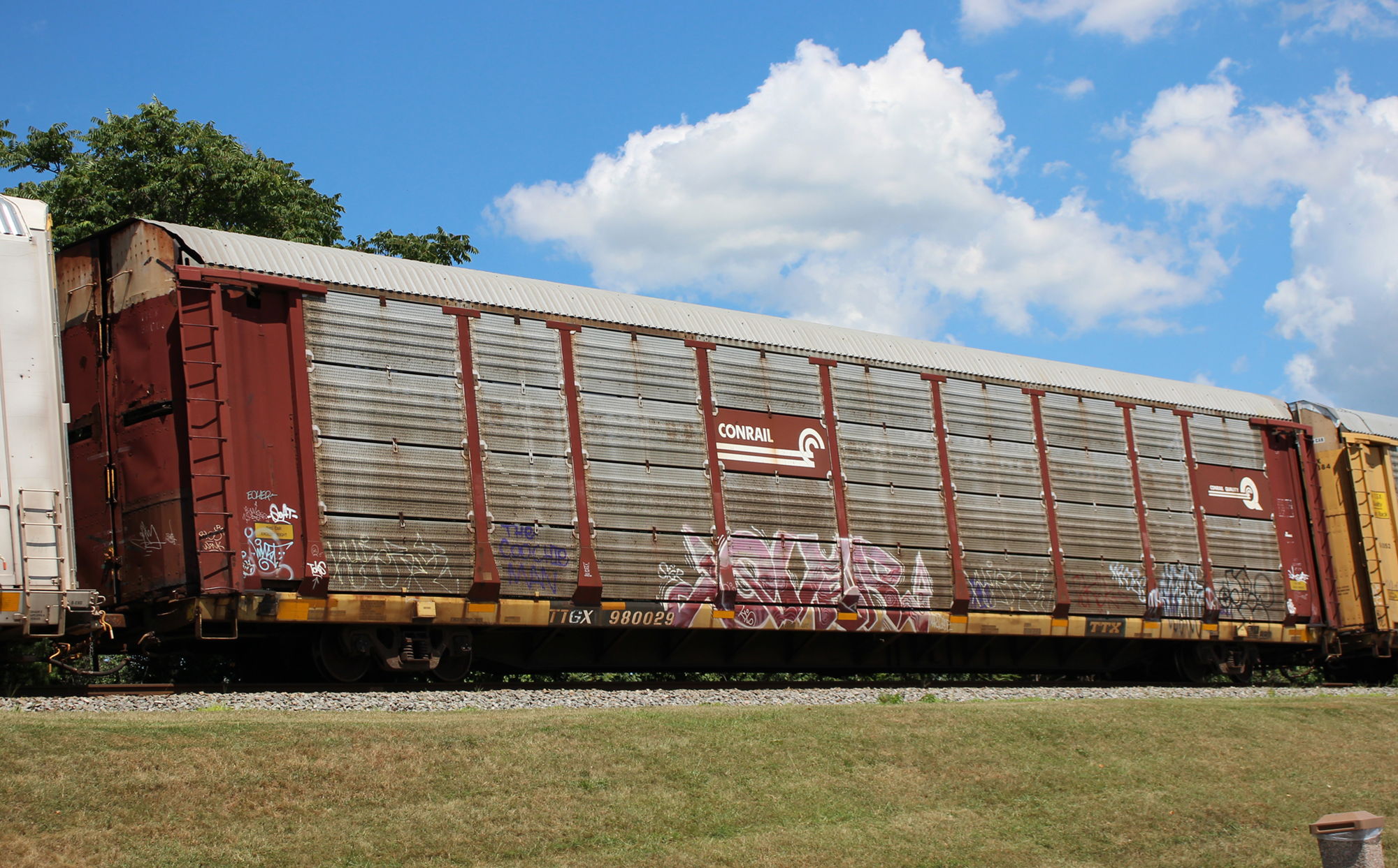 TTGX 980029-Rack class ML2L | Conrail Photo Archive